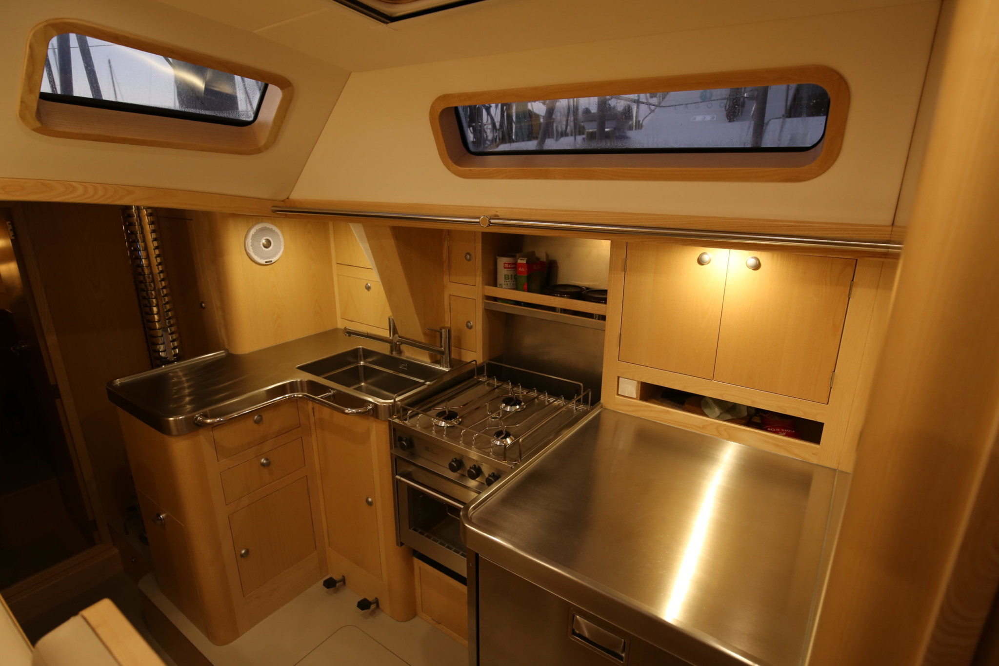 Boréal 47 : for the rear skirt fans | Boreal Yachts